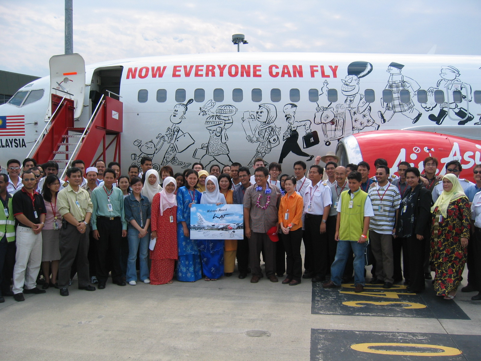 airasia and Lat – 2004 livery – airasia Museum