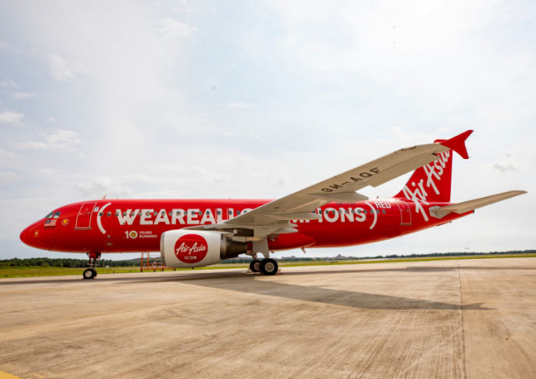 airasia livery as flying airboards – airasia Museum